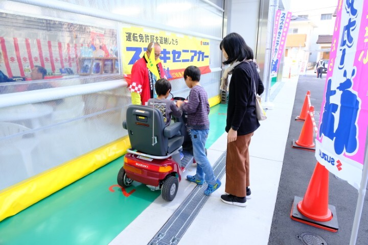 グランドオープン初日終了｜イベント/キャンペーン｜お店ブログ｜株式会社スズキ自販広島 スズキアリーナ三原